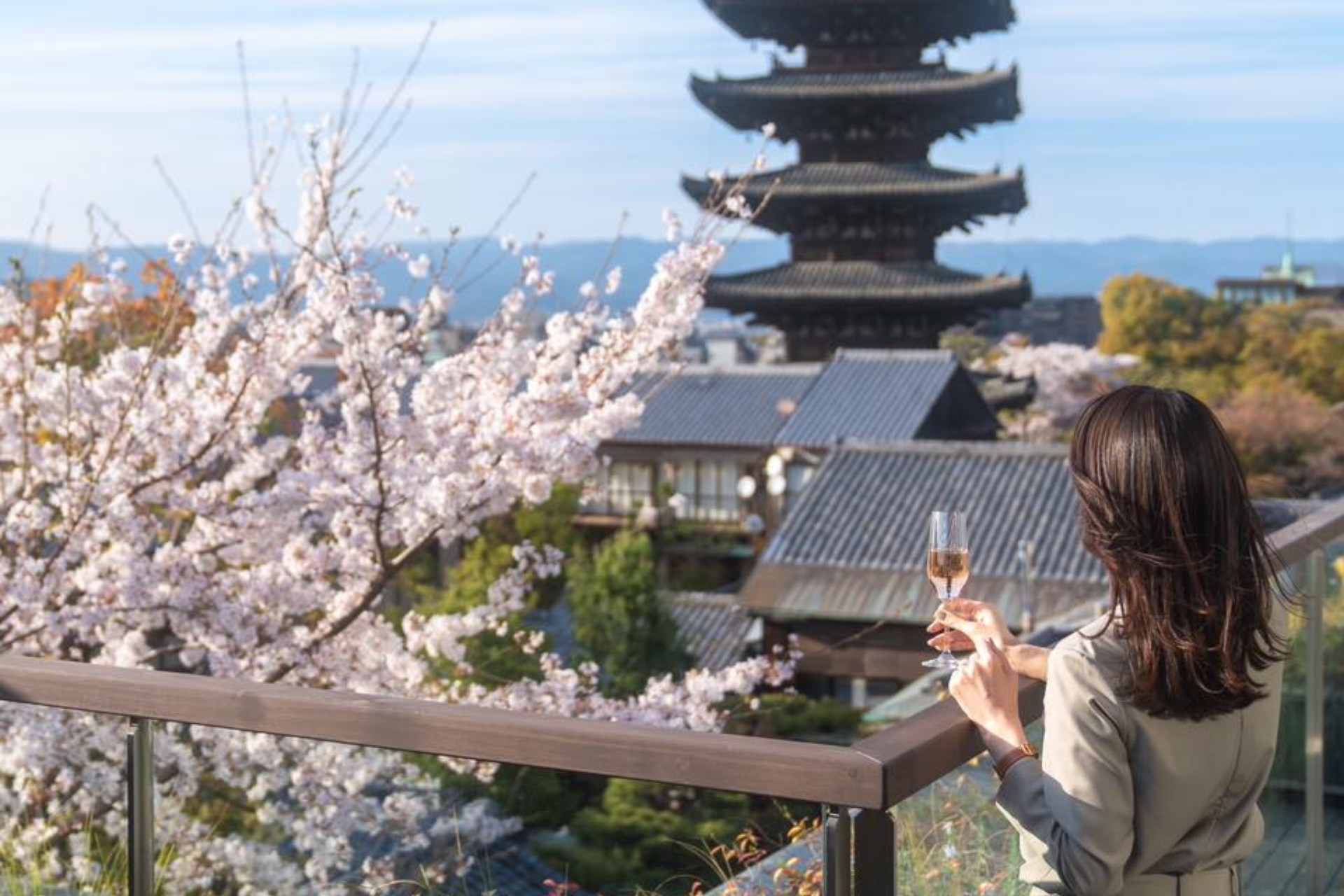 15 Best Rooftop Bars in Tokyo [2024] | Getjrpass.com