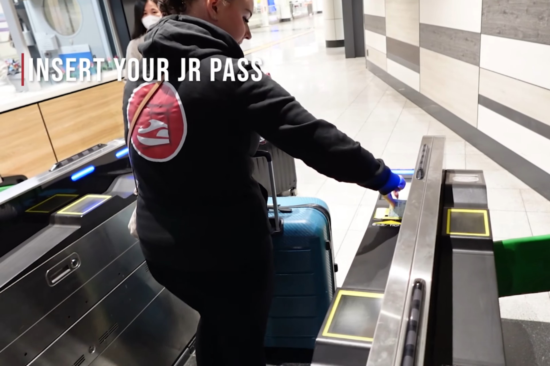 How To Use the Narita Express | Getjrpass.com